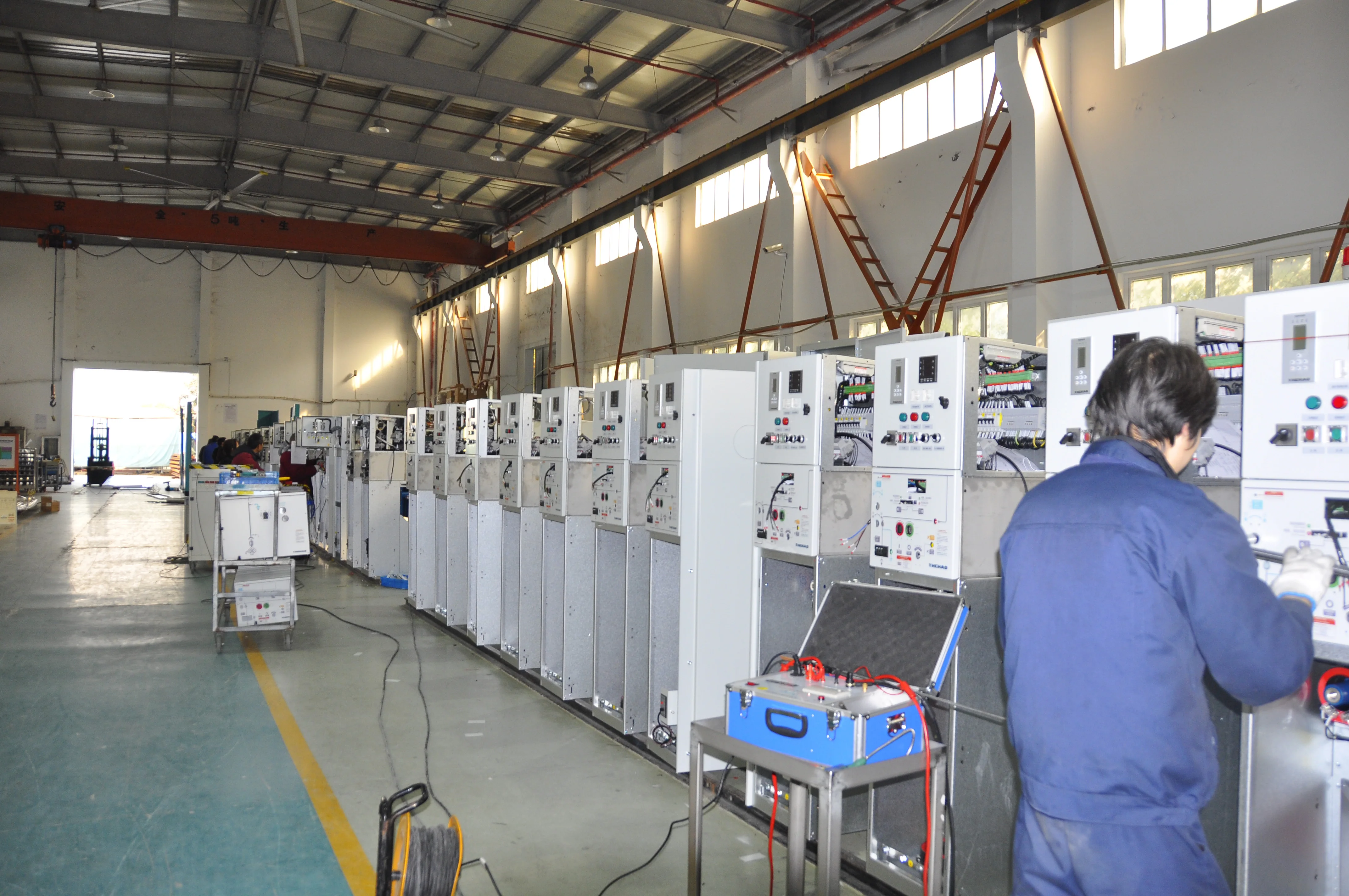 RMU Switchgear Cabinet 630A - Efficient Power Distribution