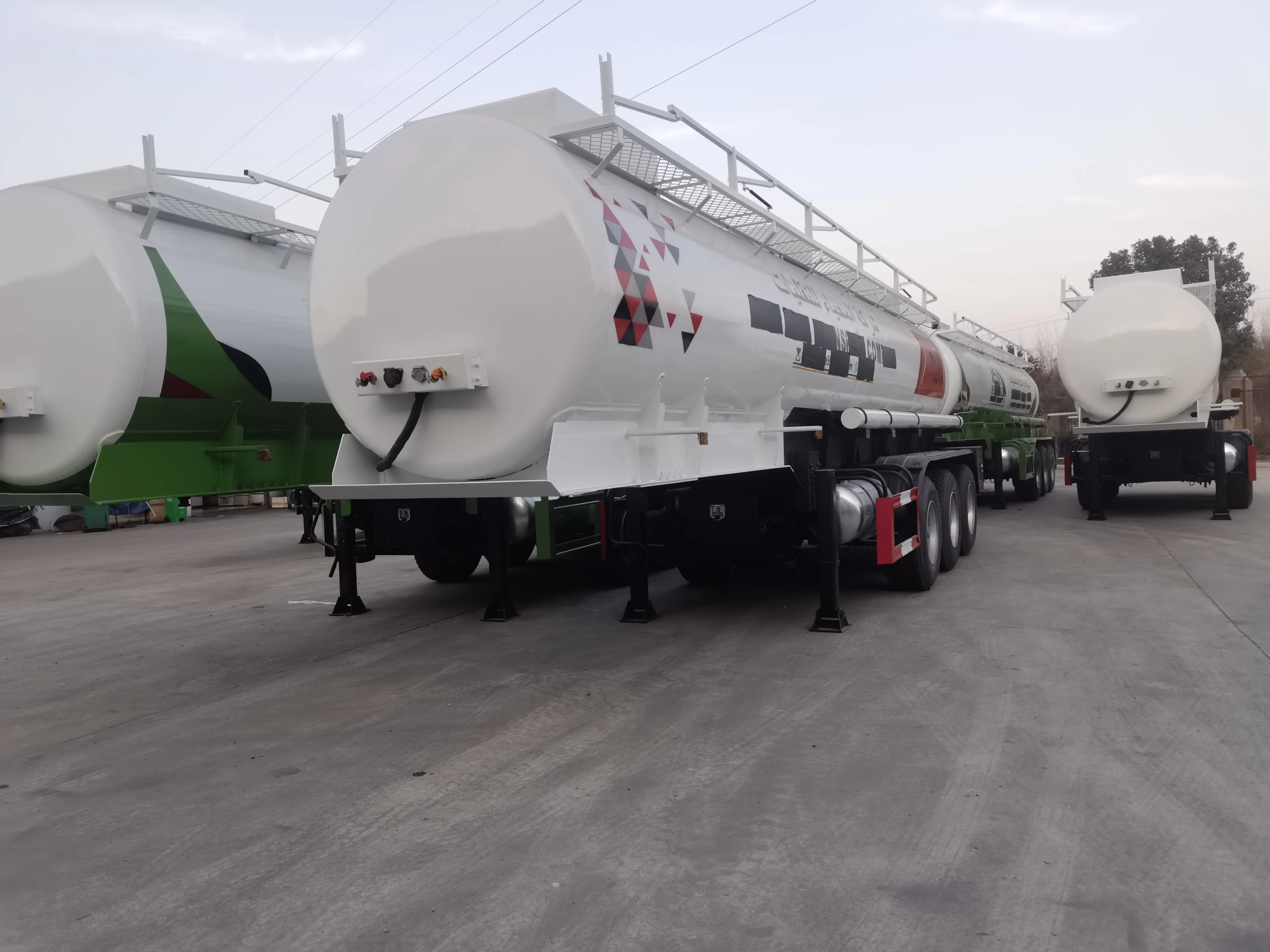 3 Axle 20m3 Concentrated Sulphuric Acid Tank Semi-trailer