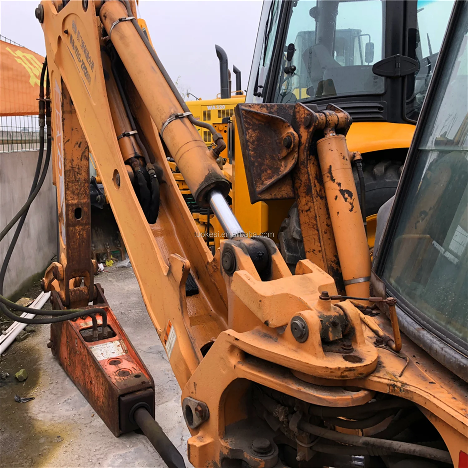 Used Case 580l Backhoe Loader Tractor Frontal Loader Bucket Rear ...