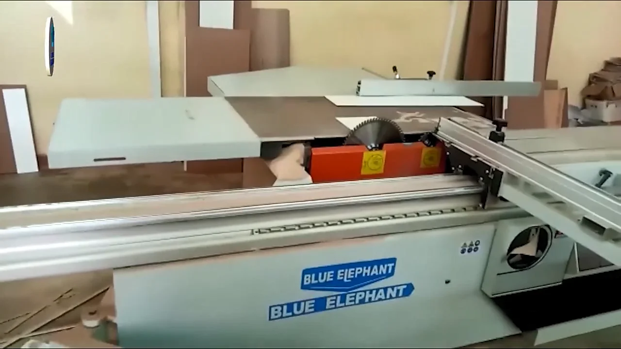 The Most Popular Sliding Table Saw For Cutting Wood Panels Wood Board ...
