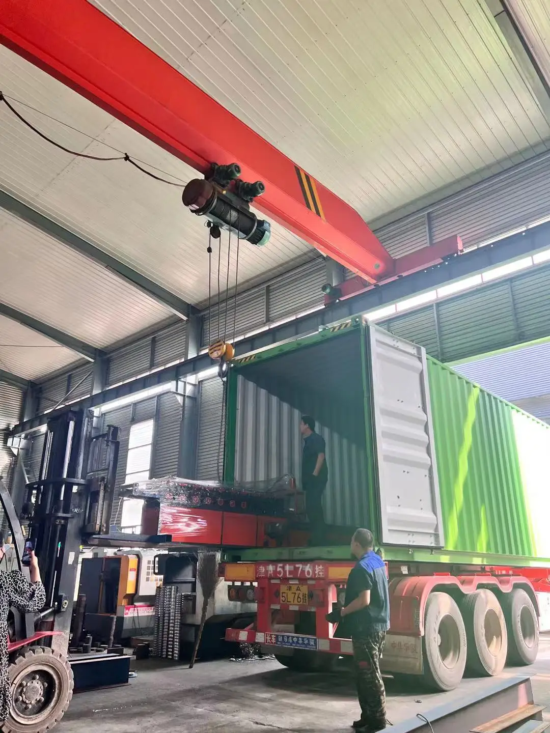 Automatic Steel Frame C Purlin Roll Forming Machine For Steel C U Z ...