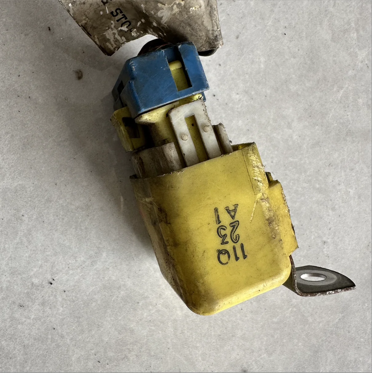 For Mitsubishi Fuso Truck Relay Power / Mc883160 / 056800-1900 / 24v ...