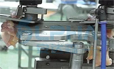 Semi-auto Pneumatic Chicken Leg Bone Removal Deboner Machine