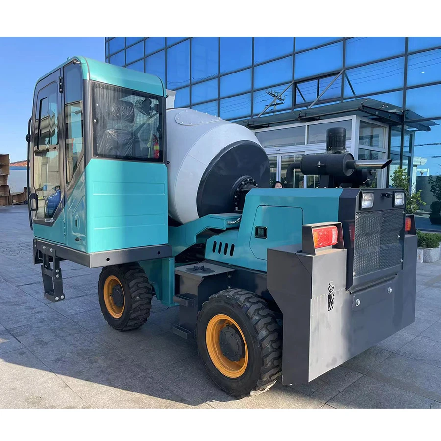 3.5cbm Self Leveling Propelled Self-Feeding Concrete Mixer Truck Self ...