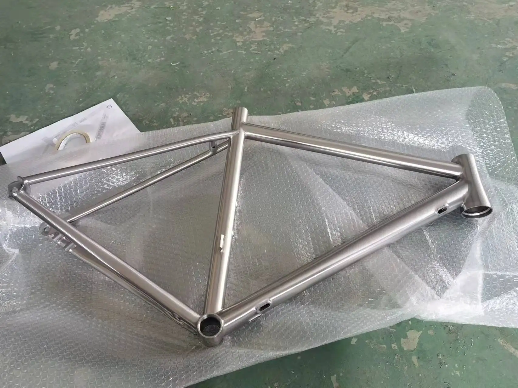 Titanium Ultralight Bicycle Frame For Road Bike - Buy Ultralight ...