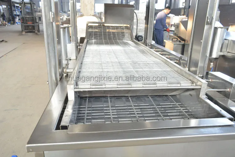 Continuous Doughnut Belt Conveyor Frying Machine Double Mesh Belt ...