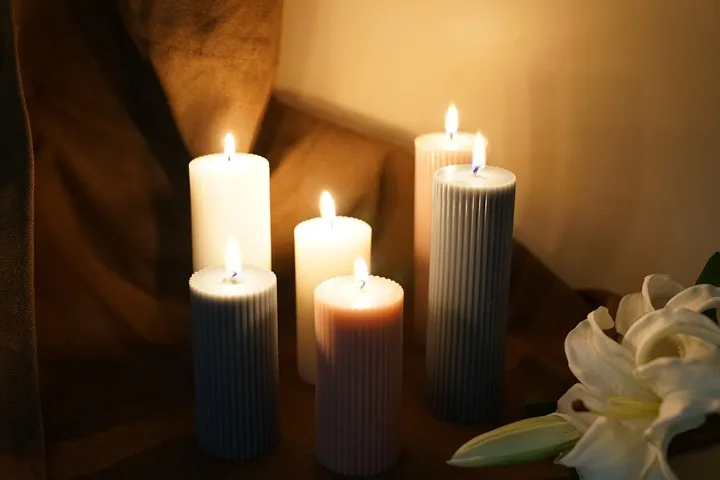 Custom White Ivory Colorful Wed Aesthetic Unscented Candles