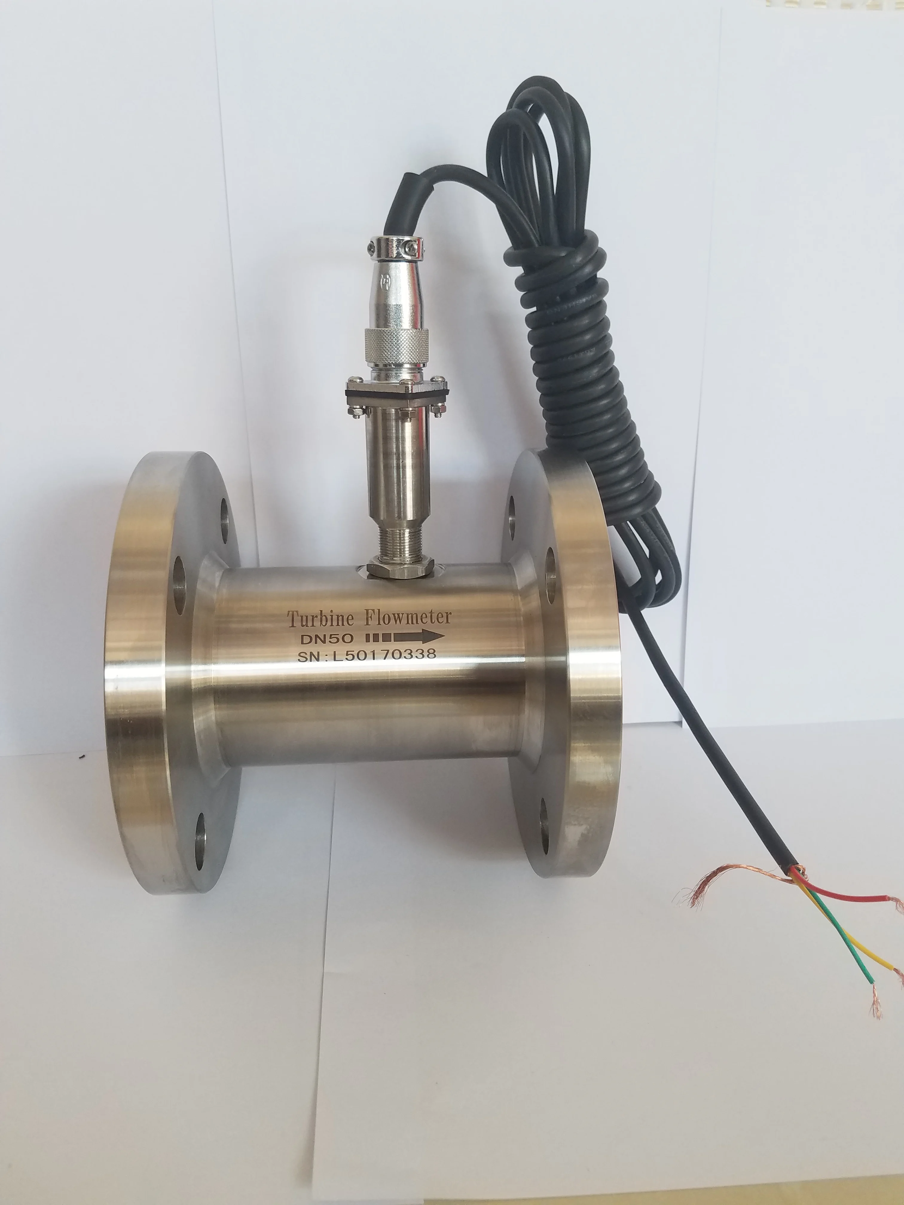 Three Wire Turbine Flowmeter Pulse Amplifier - Accurate Measurement