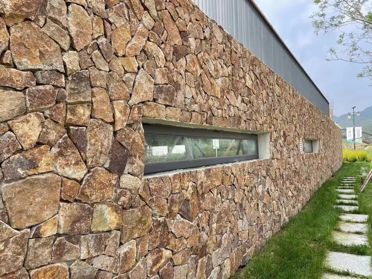 Modern Style Natural Stone Quartzite Exterior Garden Slate Wall Panel ...