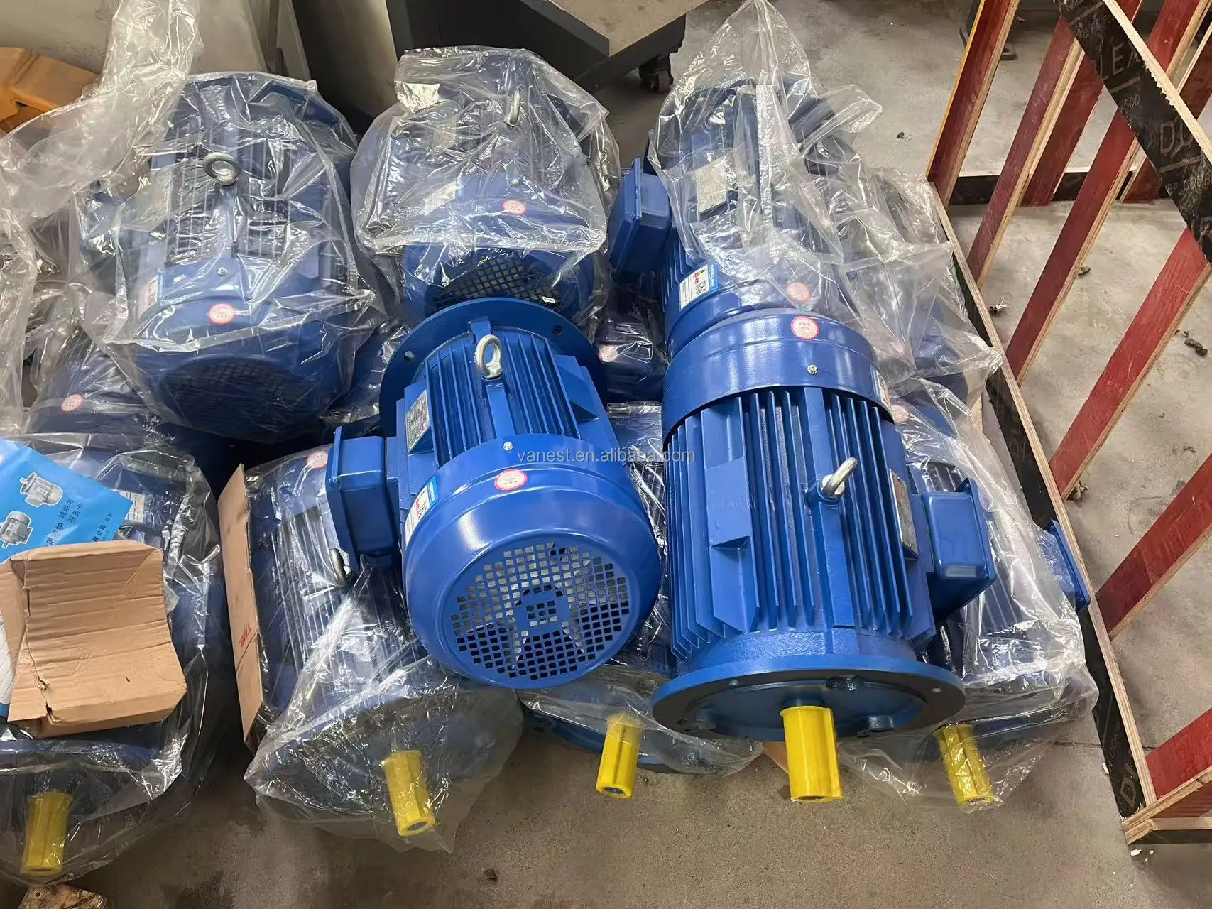 VANEST Recycling Paper Shredder Machine - Efficient & Durable