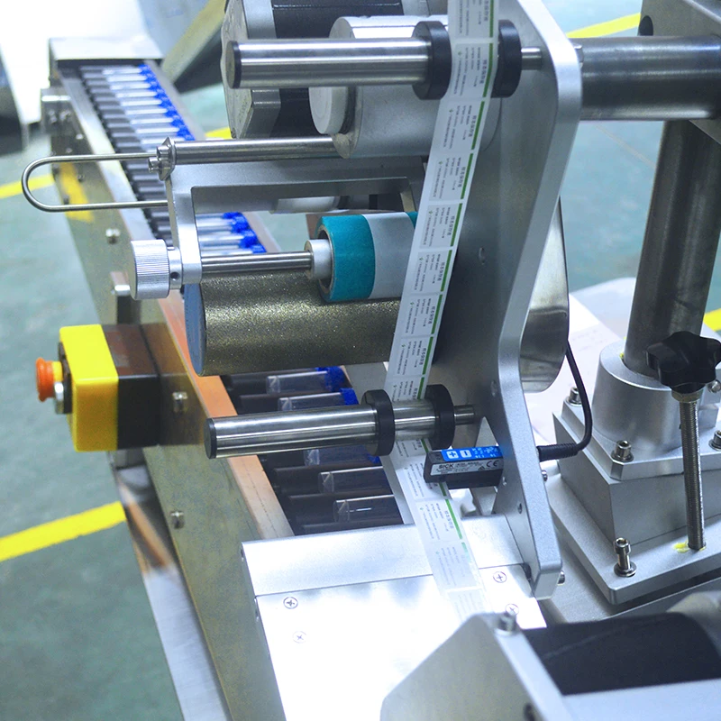 Full-automatic Horizontal Labeling Machine Small Size Bottle Labeling Machine - Buy Full ...