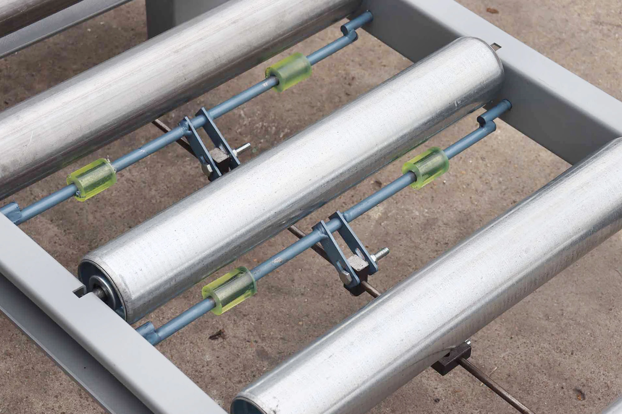Roller Table Conveyor Rollers - Efficient Transport Solutions