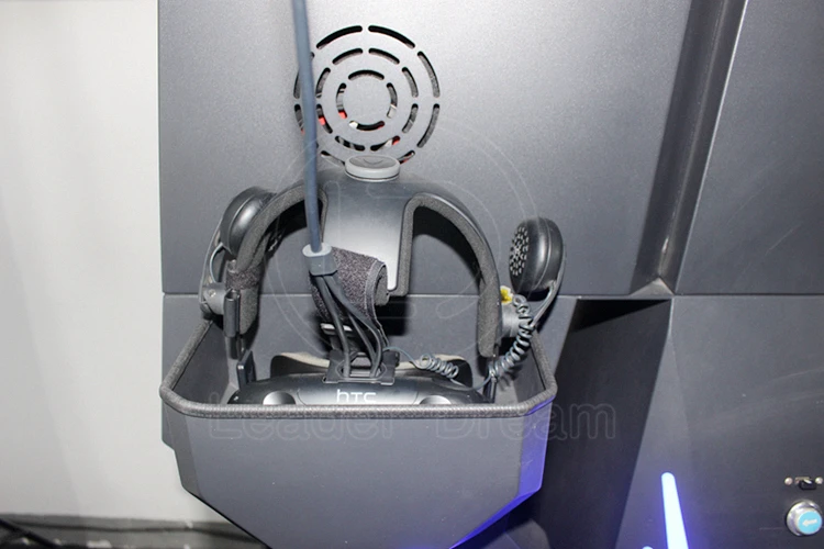 LeaderDream Vr Theme Park Multiplayer VR Game Shooting 9d VR Park and ...