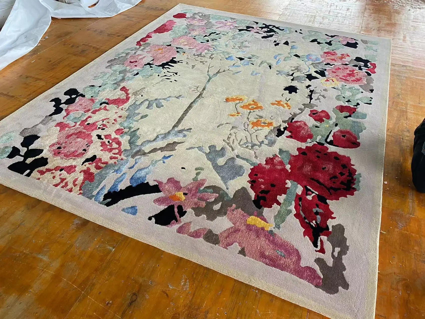 Custom Hand Tufted Wool Rugs And Carpet For Bedroom Luxury Villa Living ...