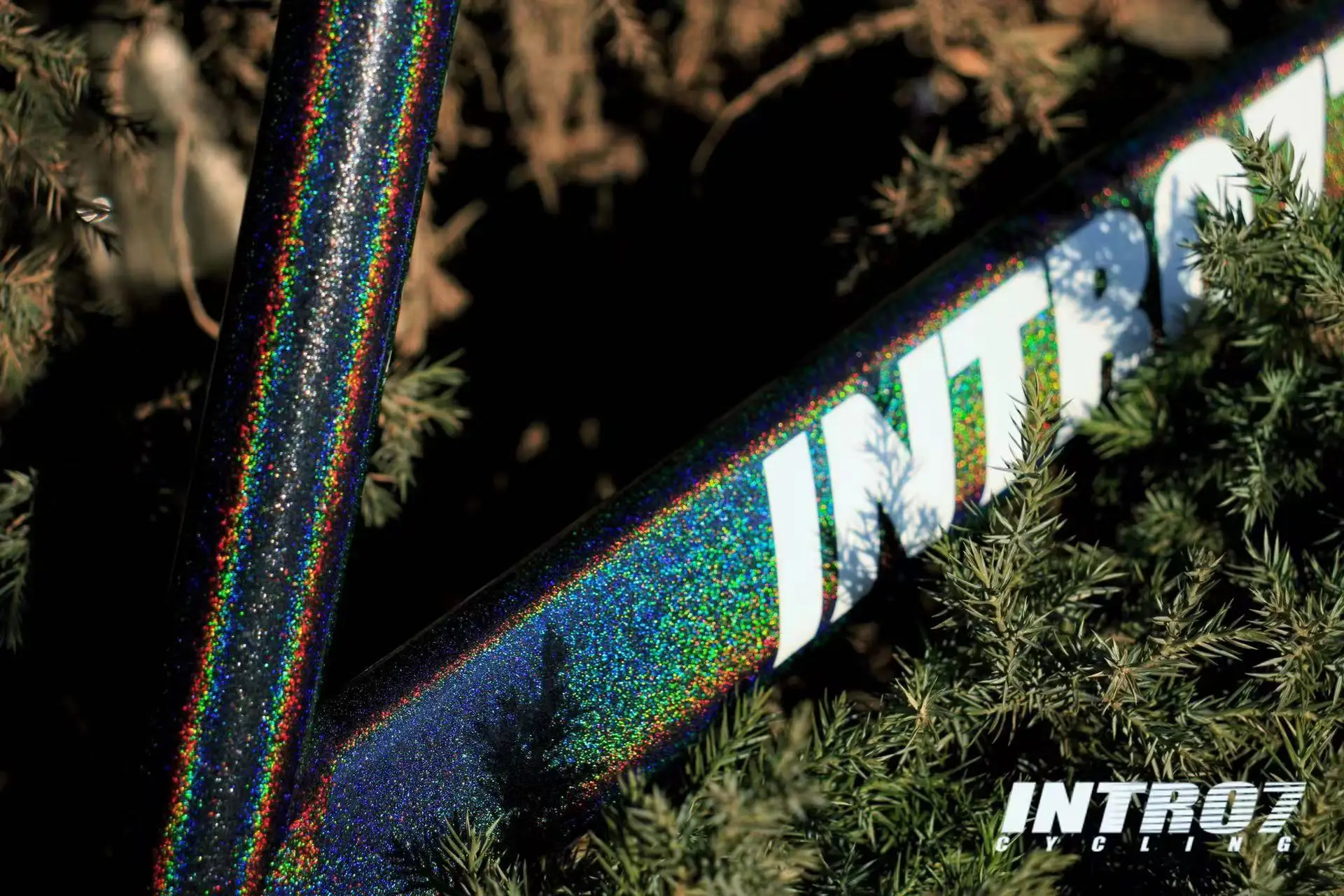 INTRO7 Fixed Gear Bikes - Durable, Lightweight, and Versatile