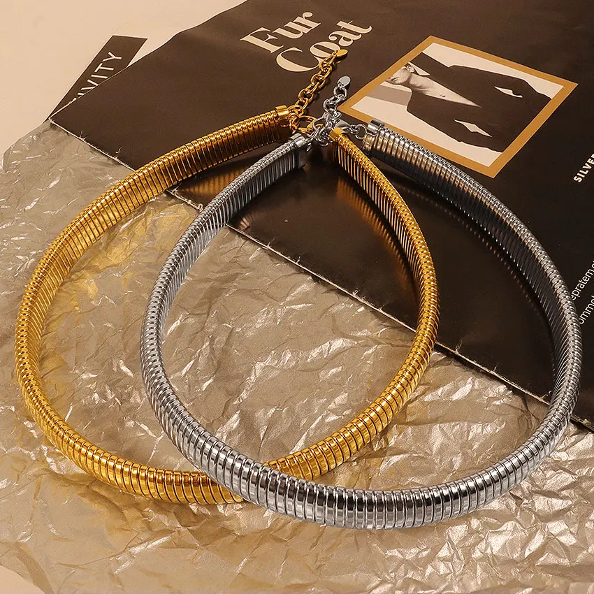 Stylish & Durable: 18K Gold Plated Stretch Chain Necklace