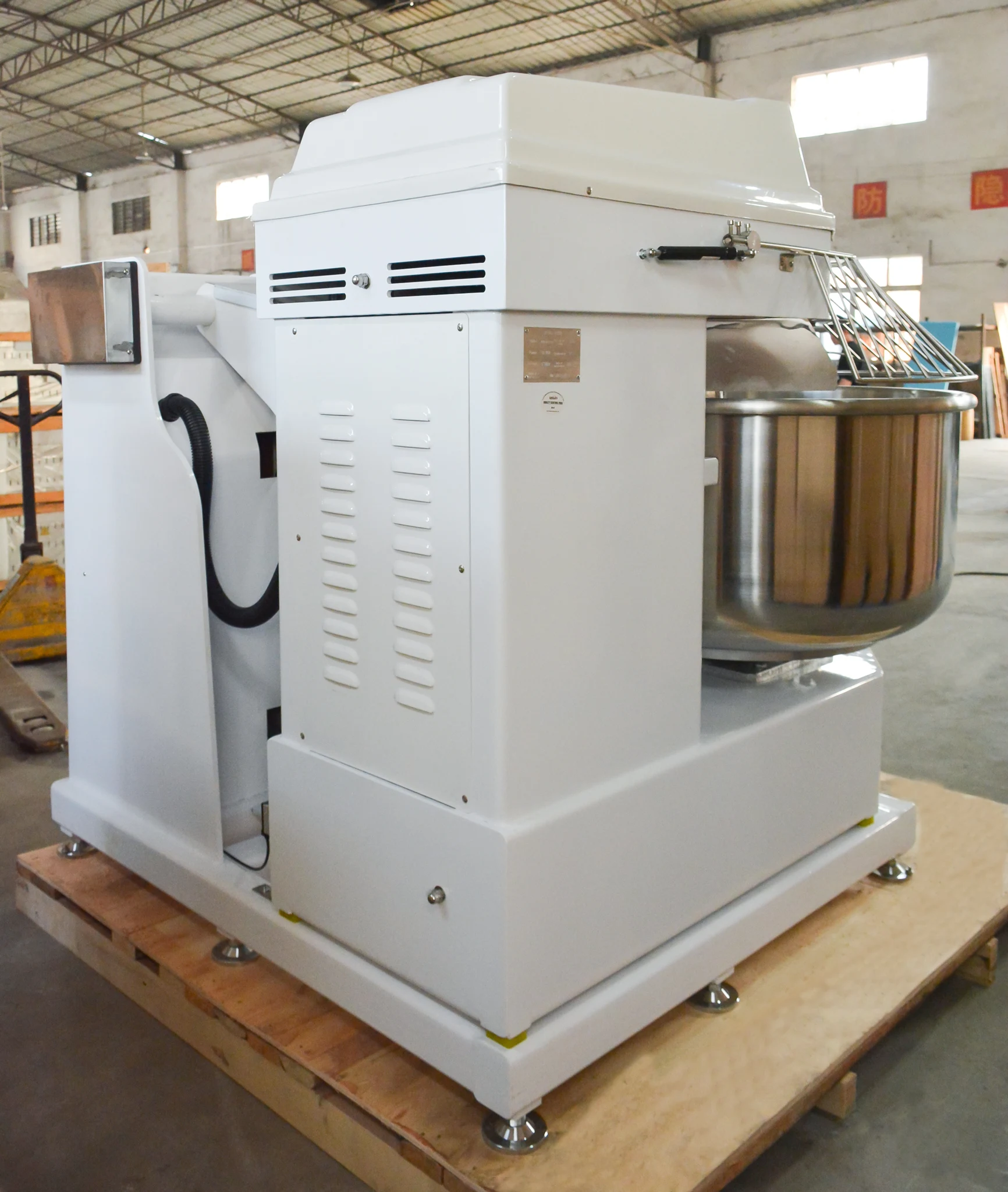 Commercial Heavy Duty Dough Mixer Machine for Industrial Baking - Large ...