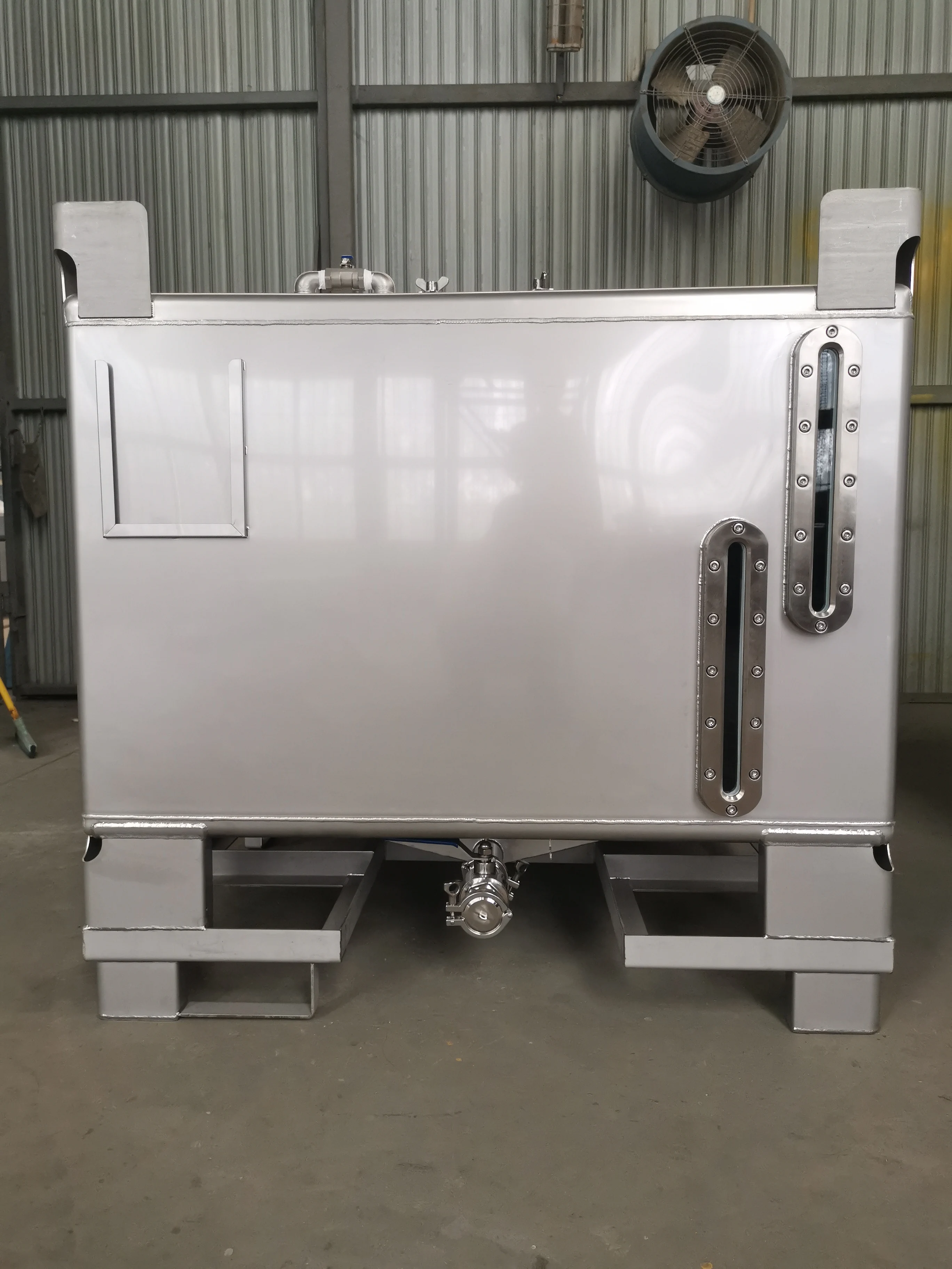 High Viscosity Liquid Paraffin Storage IBC Tank Drum Container