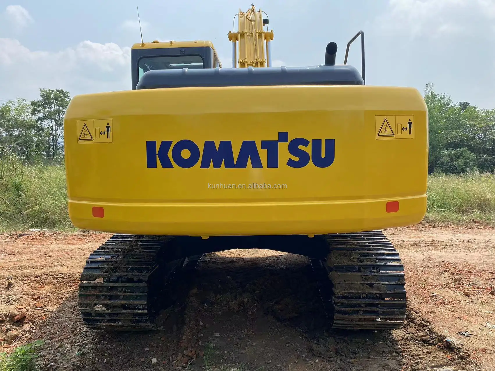 20 Ton Komatsu Pc200 Used Medium Cralwer Excavator /japan Used Medium ...
