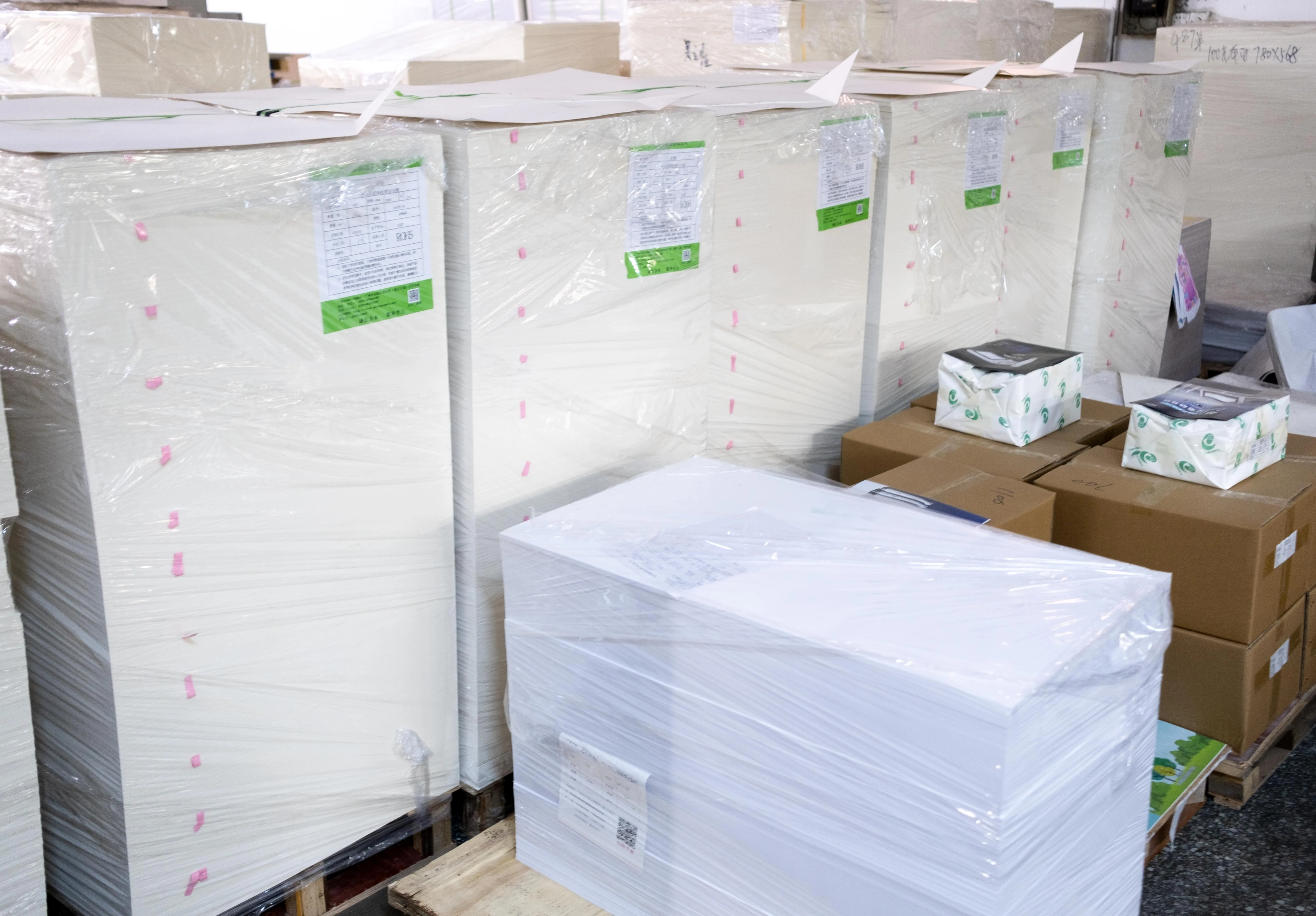 Traditional Logo Paper Book Shaped Black Matches Boxes Safety Matchbook ...