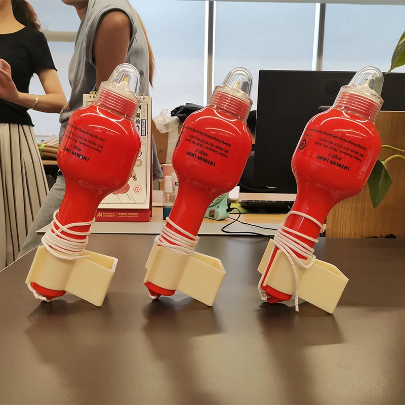 SOLAS Standard Self Igniting Light for Lifebuoy| Alibaba.com