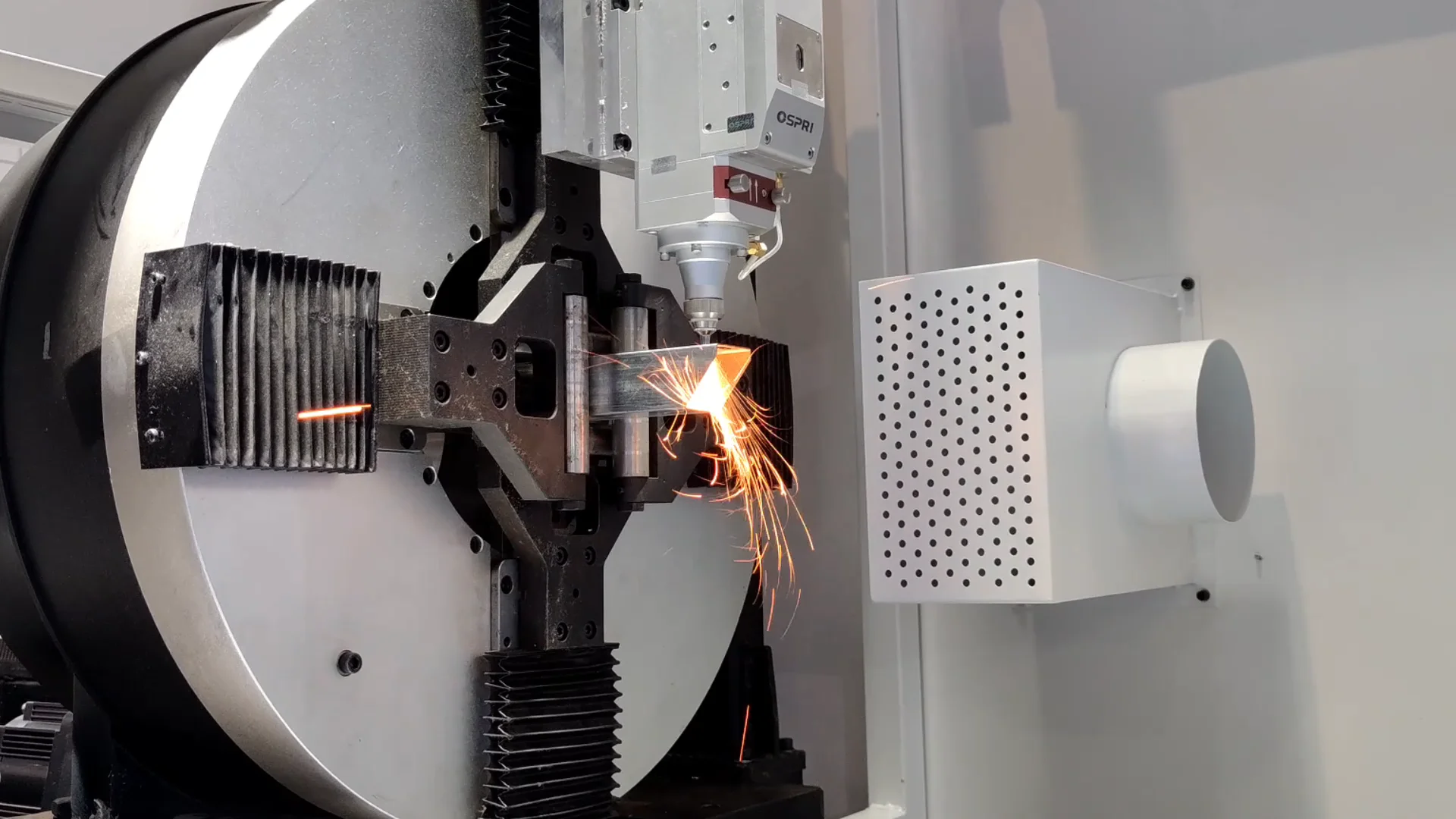 Automatic Fiber Laser Pipe Cutting Machine 1500w 2000w 3000w 3kw 4000w ...