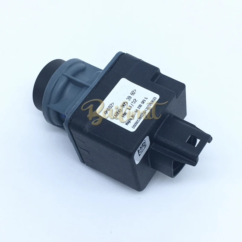 0009053902 A0009053902 - New Front View Camera for Mercedes