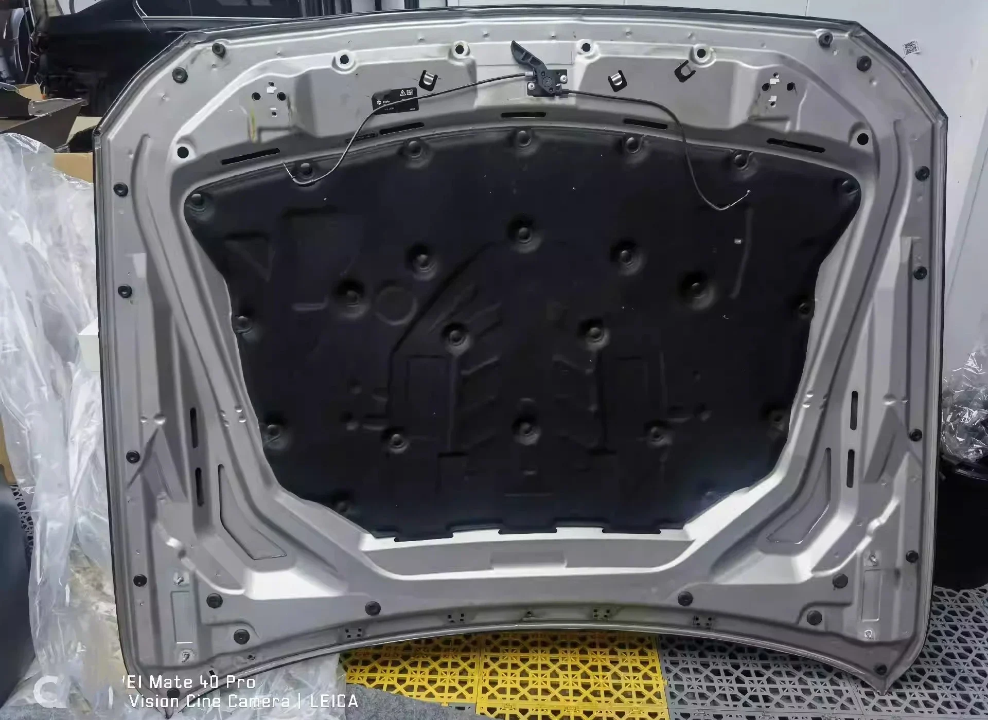 Body Kit Iron Engine Cover Hood For Bmw F18 2014 Light Weight Bonnet ...