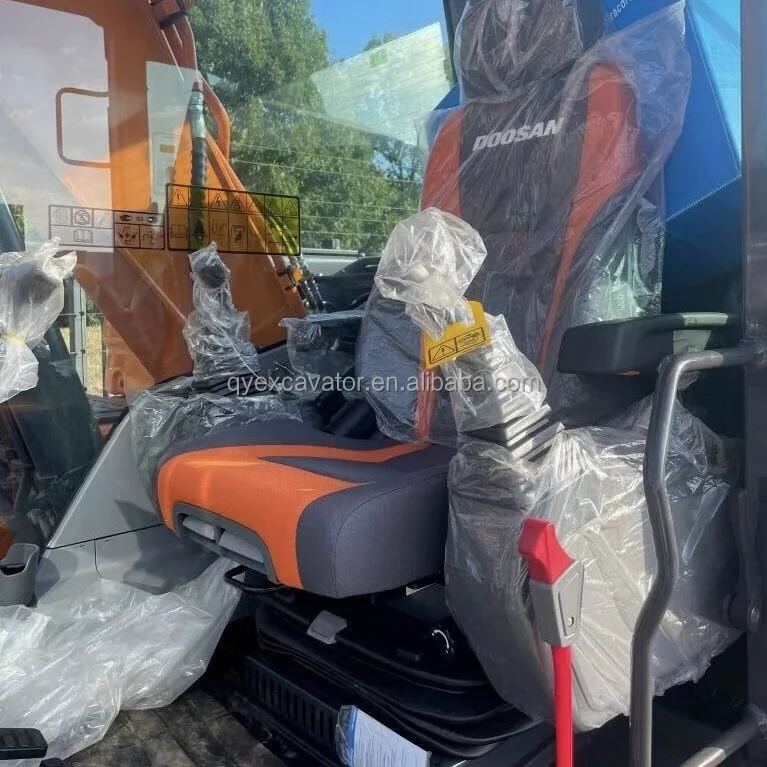 Used Construction Equipment Doosan Dx140 Crawler Excavator with Low ...