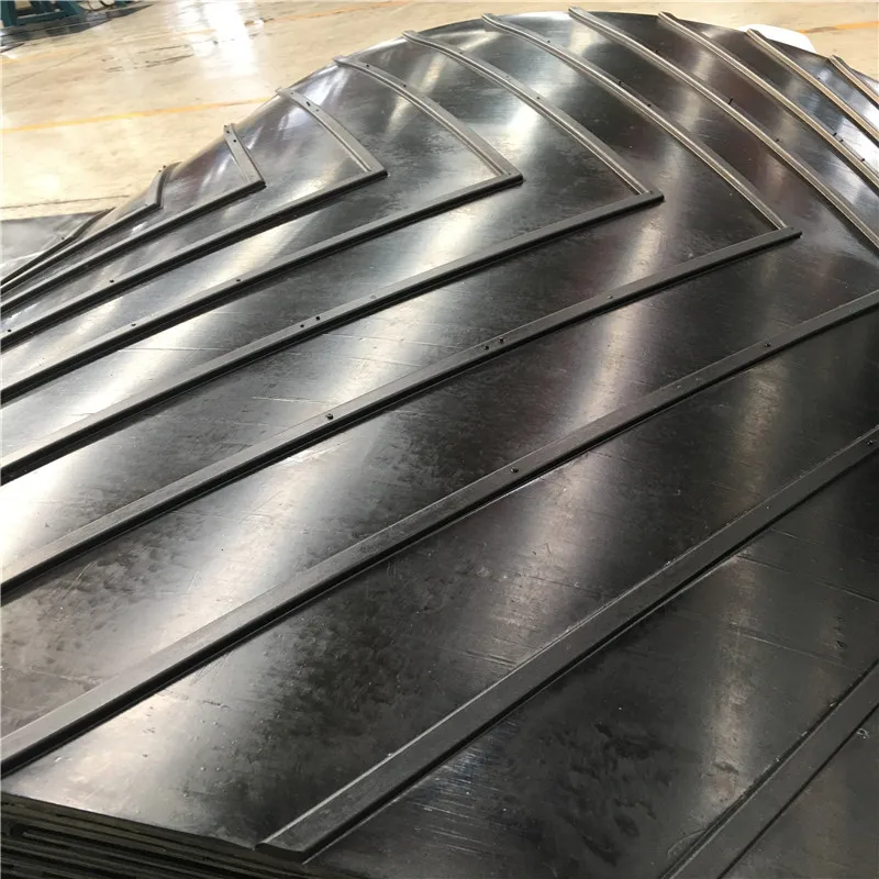 EP 500 4 Rubber Chevron Conveyor Belt - Durable & Versatile
