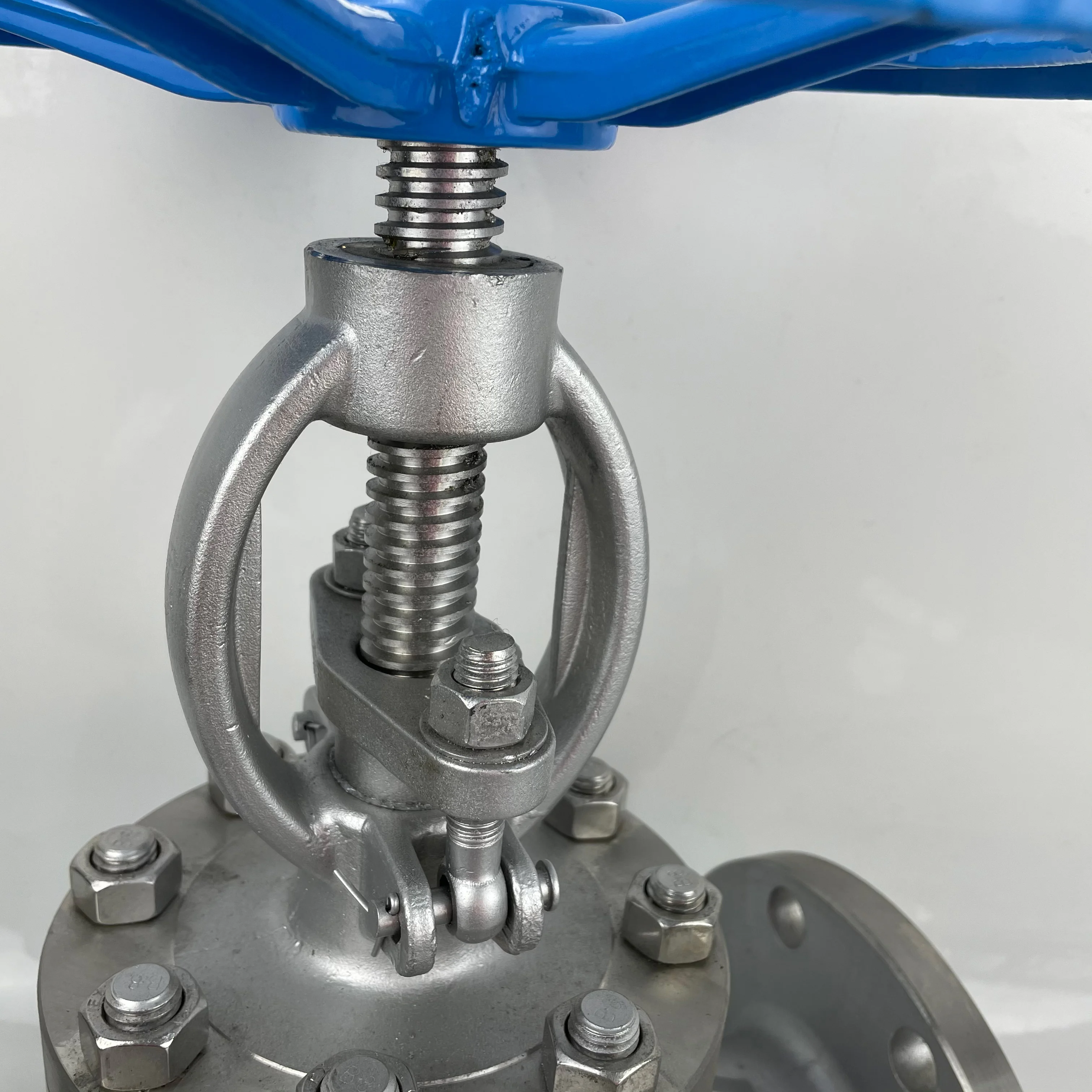 DIN Standard 50mm DN50 Handwheel Flange Type Steam Carbon Steel Globe Valve