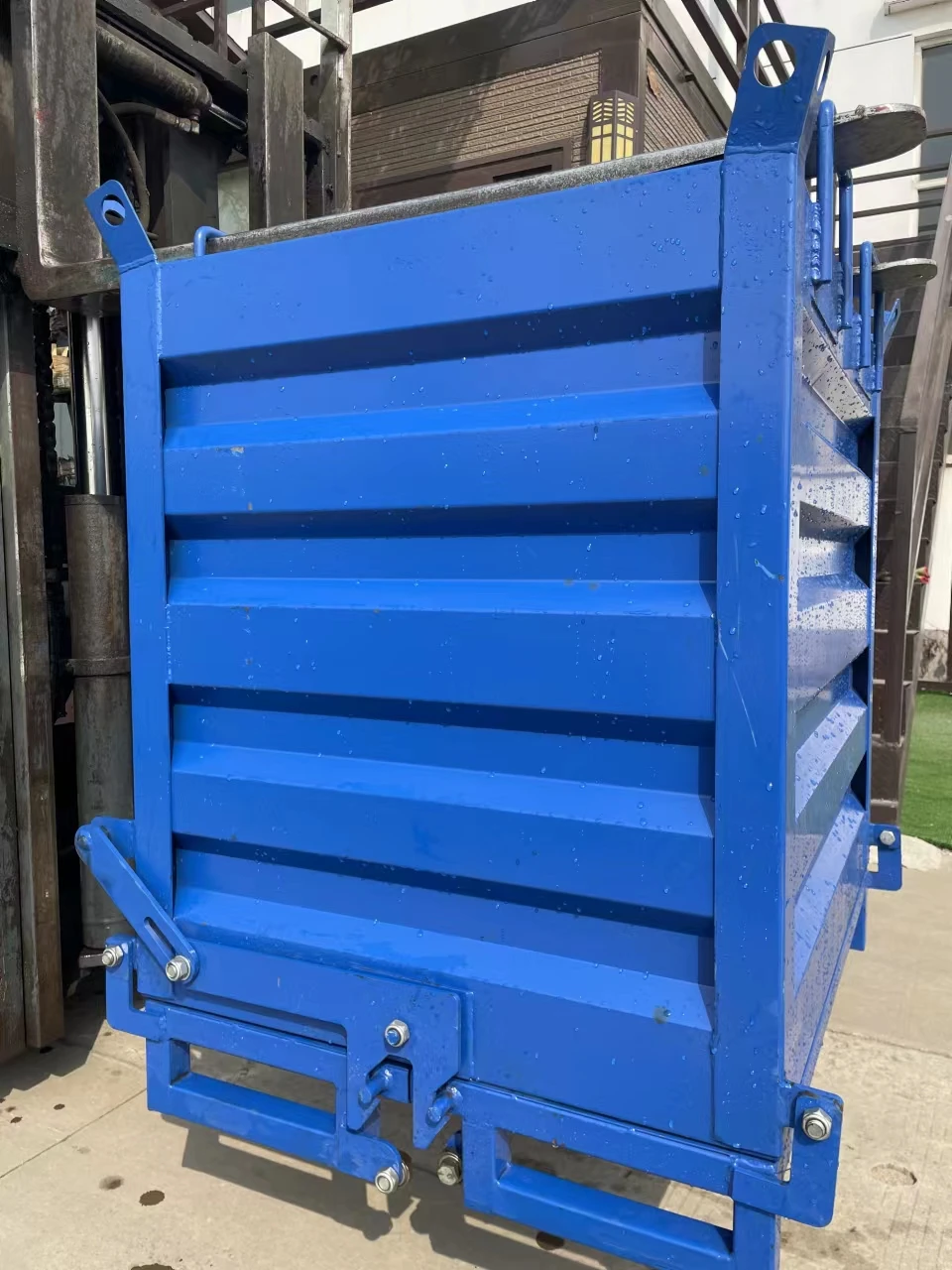 Container With Drop Away Base Workshop Heavy Collection Scrap Iron Box ...