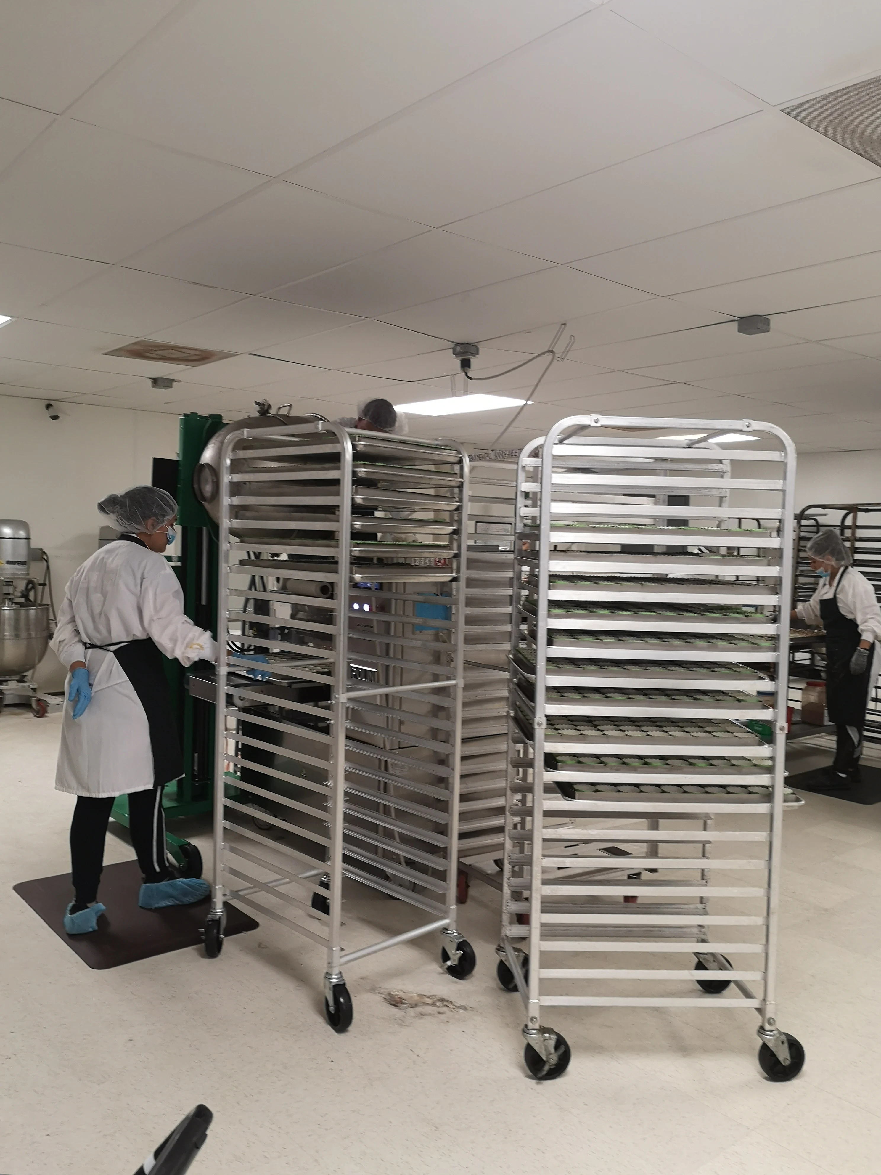 Custom Commercial Stainless Steel Bakery Tray Racks