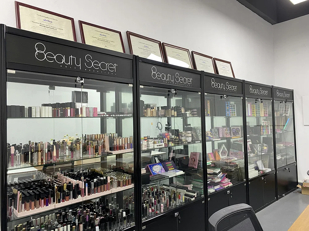 OEM Lip Glaze Trend Strawberry Cheesecake Candy High Shine