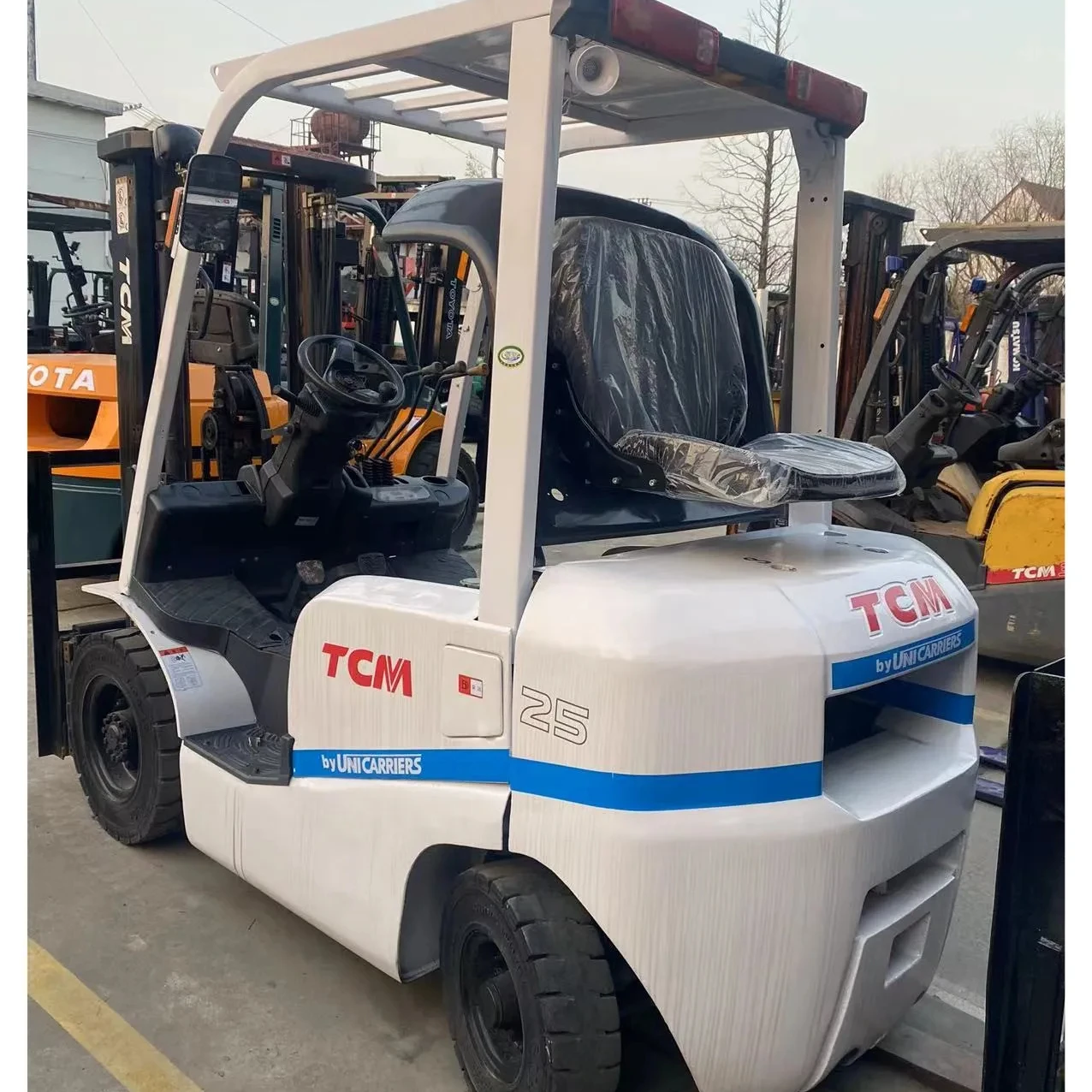 Used TCM forklift used 2.5ton fd25 Japan made forklift low price high quality TCM 2.5ton lifter ...