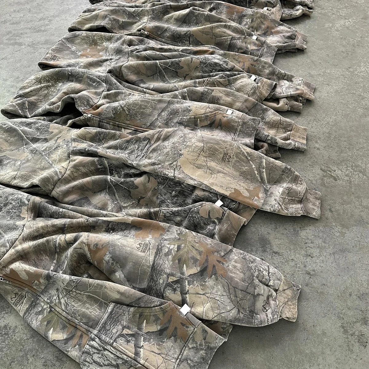 Hunting Camo Hoodie - Custom Streetwear Real Tree Print
