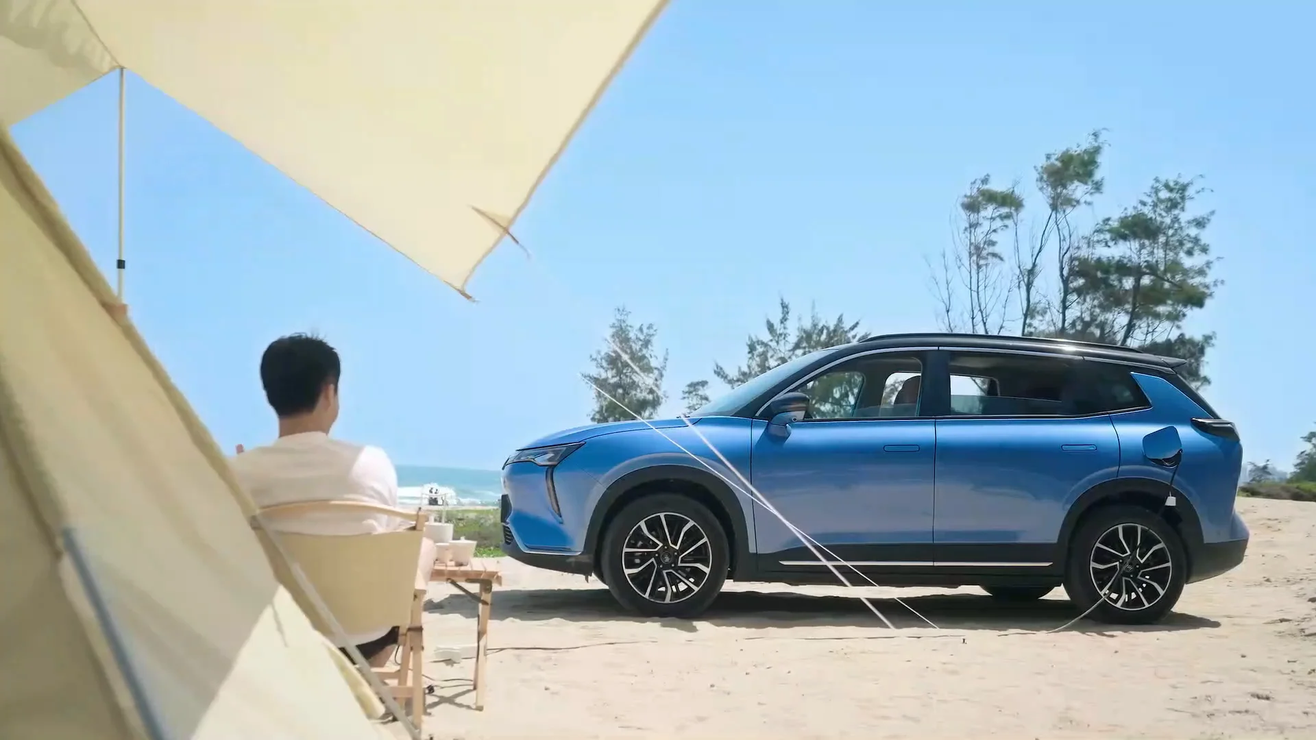 2022热销轿车电动车中型新车威马w6 5门5座suv电动汽车中国制造 - Buy 威马汽车w6新能源汽车,电动汽车,轿车电动汽车 Product on Alibaba.com