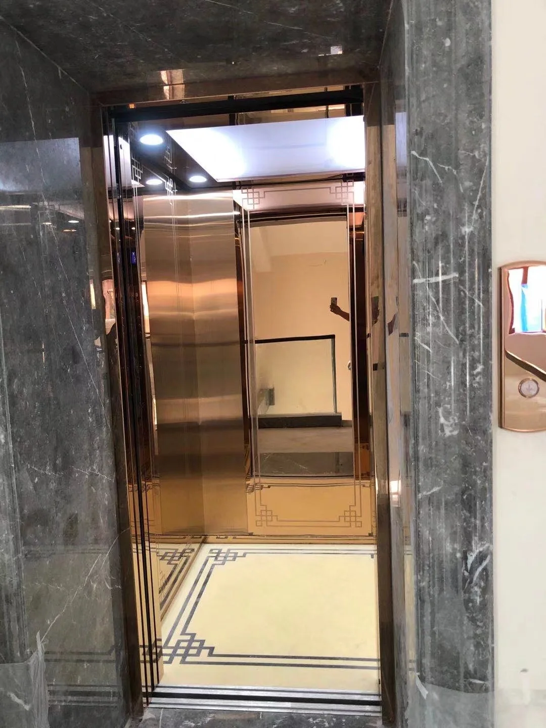 Passenger Lift with Two Side Opening Doors - Modern Elevator