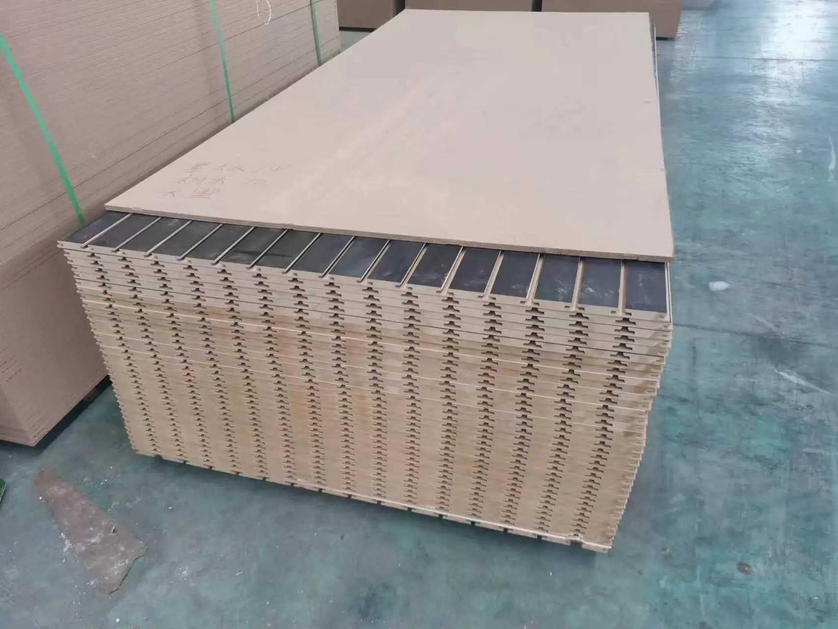 Natural Veneer Mdf/ Melamine Mdf For Furniture Or Cabinet - Buy ...