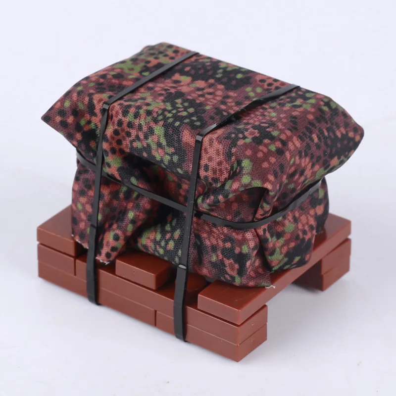 WW2 Military Mini Soldier Figure Army Camouflage Supply Airdrop Box ...
