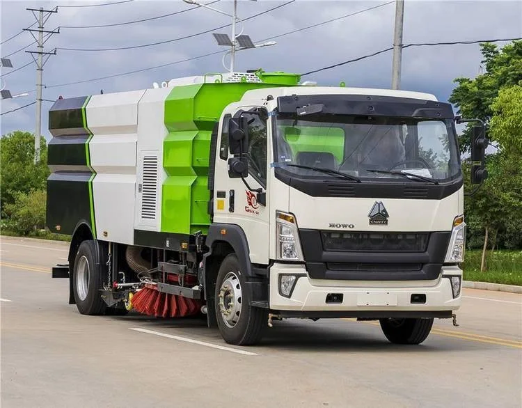HOWO Dust & Water tank Street and Road Cleaning Small Sweeper Truck for ...