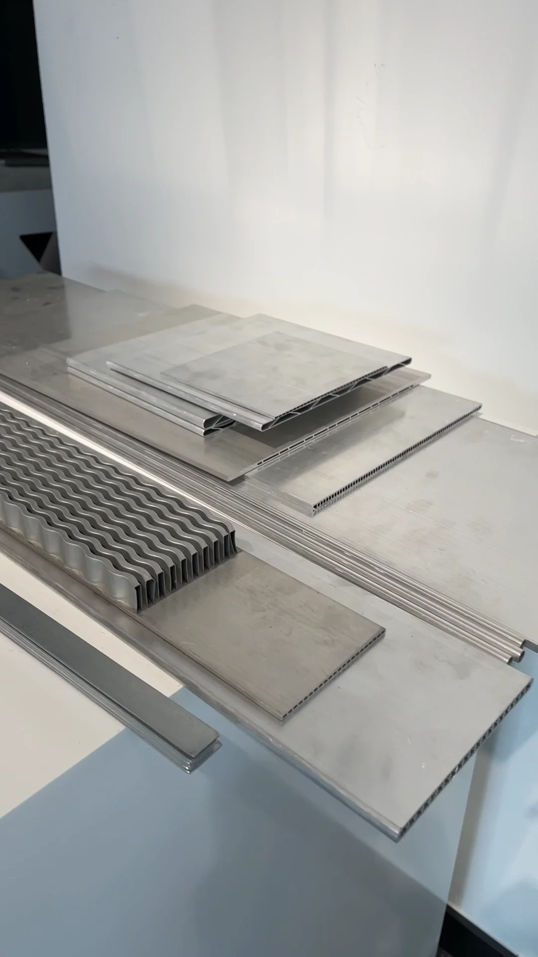 Customized Aluminum Air Cooling Vacuum 3003 4343 3102 Extruded ...