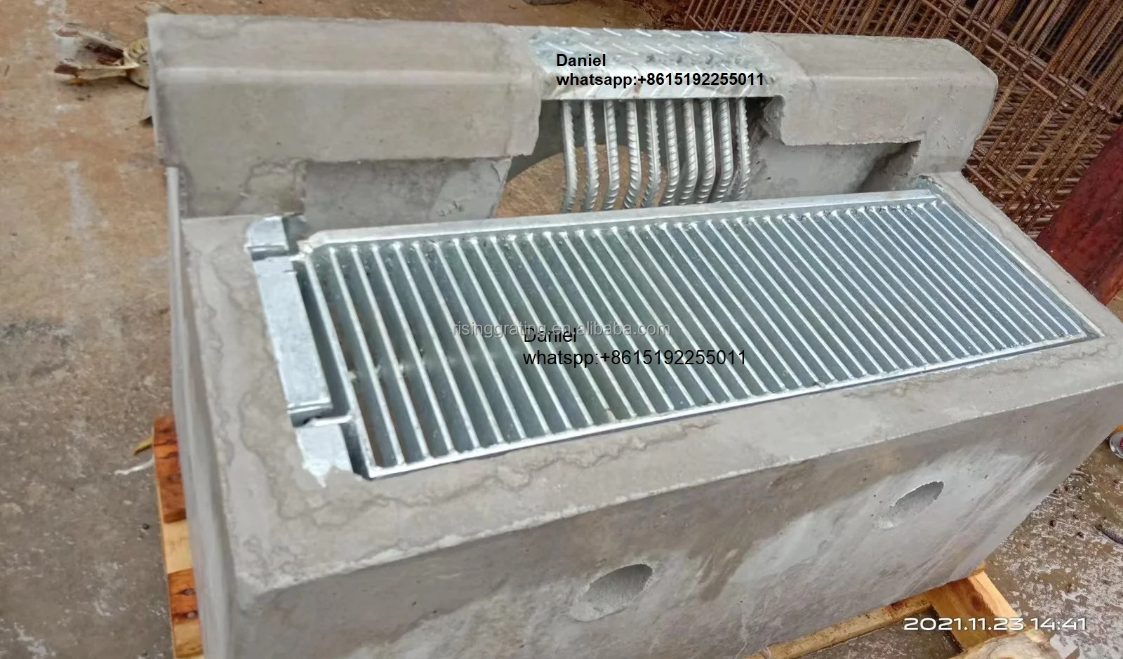 Singapore LTA Galvanised Mild Steel Drop Inlet Chamber Grating