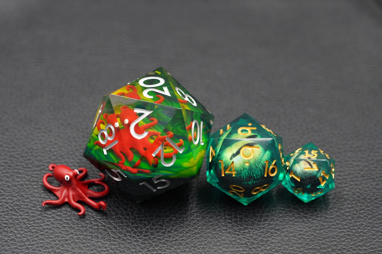 Custom Decision D&D RPG Dice Set Sharp Edge Corner Octopus Resin Moving ...