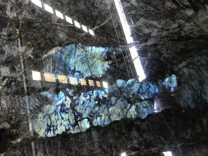 Blue Labradorite Granite Slab for Luxury Dining Tables