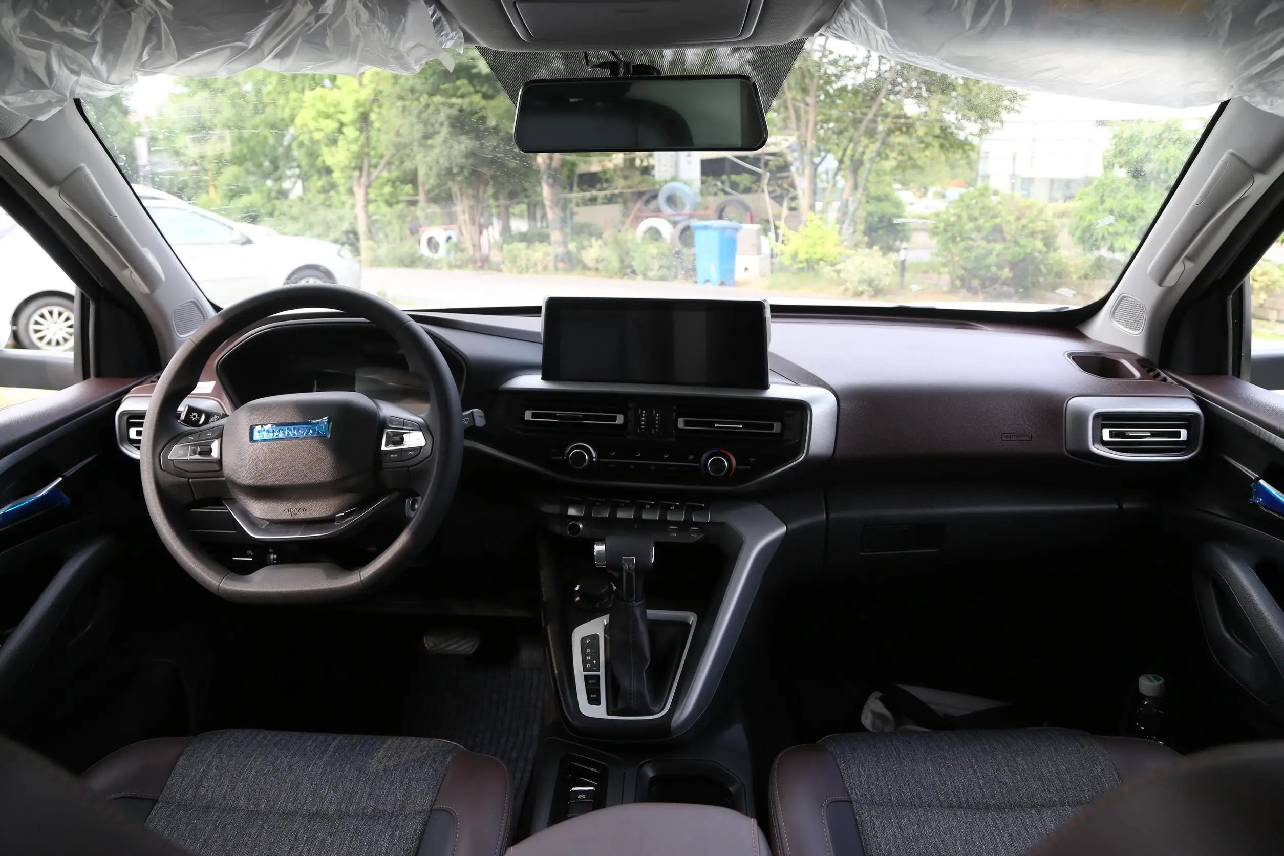 Changan Peak View RV Campers - Fengjing Blue Whale Tourer