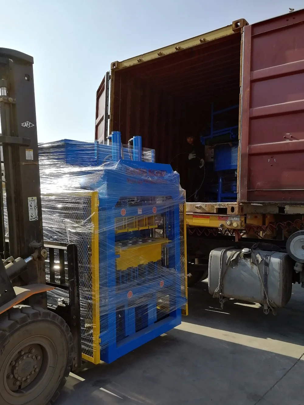 Fl4-10 Automatic Eco Brava Soil Clay Interlocking Brick Molding Machine ...