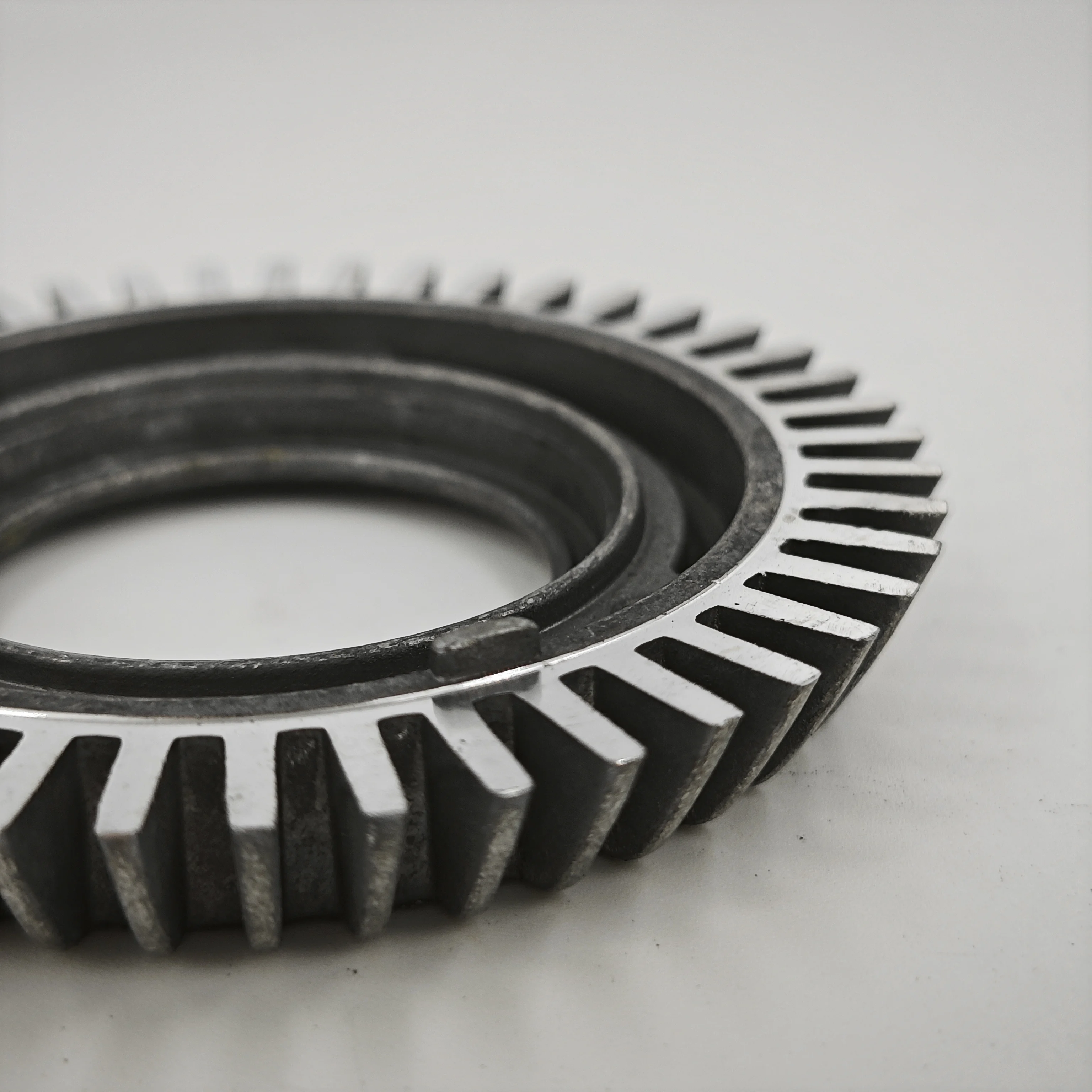 Custom Electroplated Medical Equipment Kirsite Parts Zamak Alloy Die ...