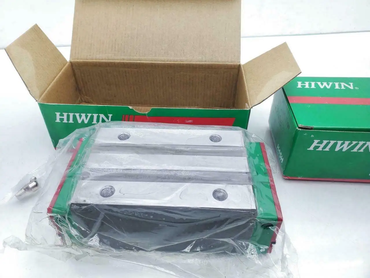 Hgh25ca台湾hiwin原直线运动导轨 - Buy 方形直线导轨块hiwin Hgh25ca,Hiwin直线滚动导轨运输hgh25ca ...