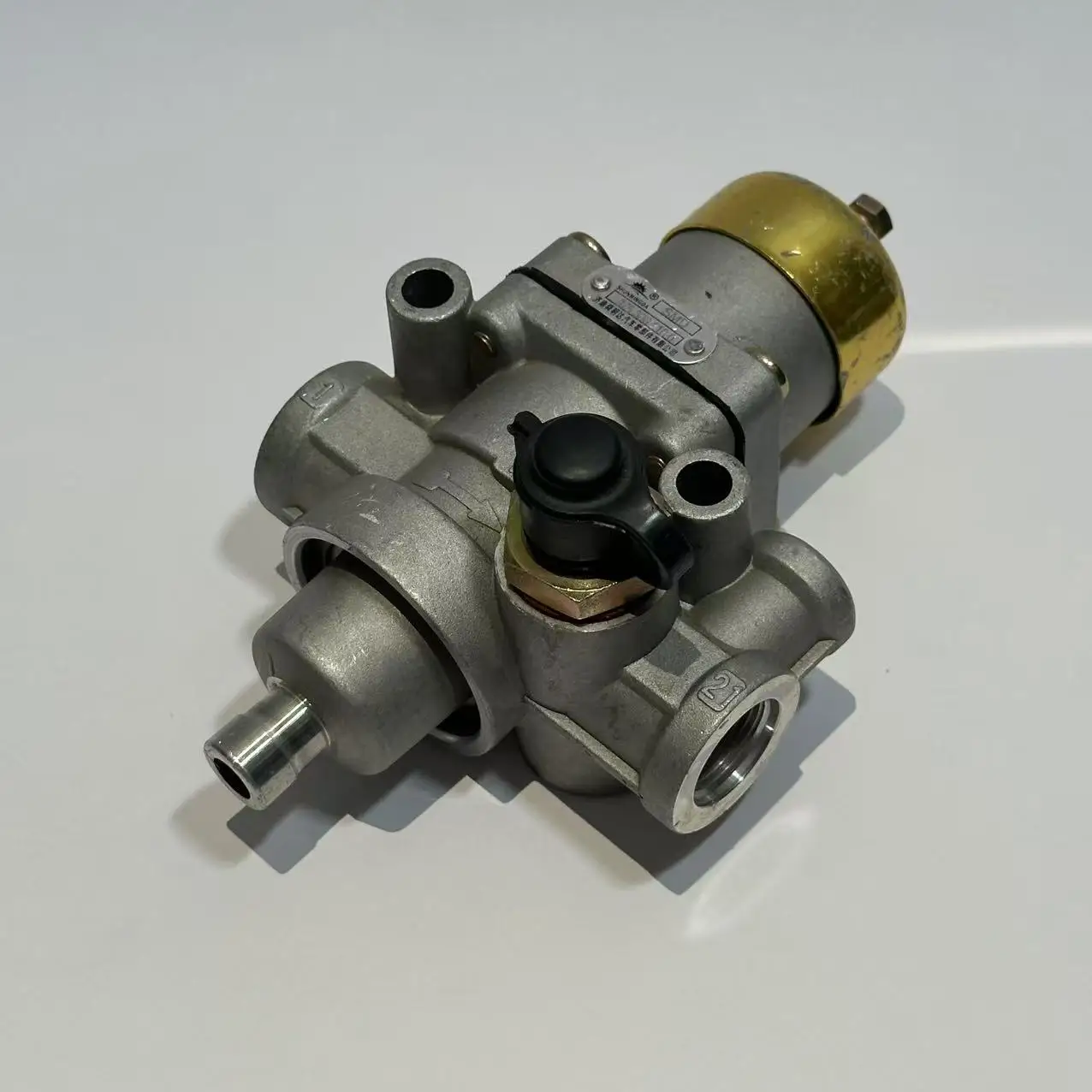 Truck Auto Parts Heavy DutyTruck for air Brake Unloader Valve ...